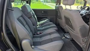 Black Volkswagen Sharan 2009 in Riga, with an engine capacity of 2.00 L and mileage of 241 thousand km for 5850 €, photo 22 on AUTOMOTO.COM.LV