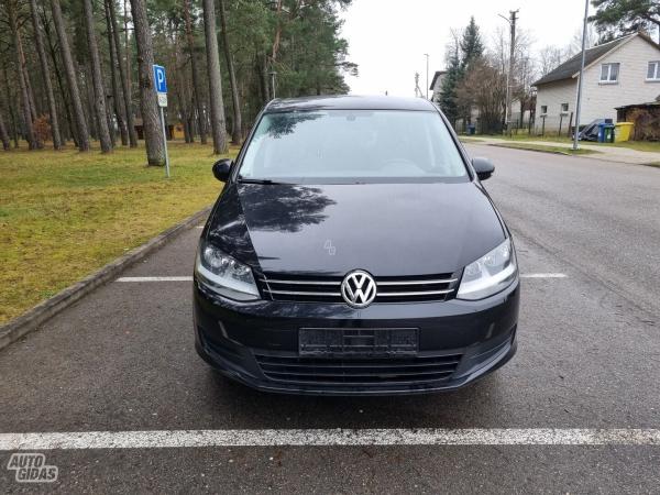 Melns Volkswagen Sharan 2010 Marijampole, ar dzinēja tilpumu 2.00 L un nobraukumu 221 tūkst. km par 5700 €, foto 2 vietnē AUTOMOTO.COM.LV