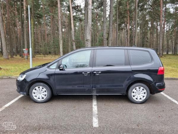 Melns Volkswagen Sharan 2010 Marijampole, ar dzinēja tilpumu 2.00 L un nobraukumu 221 tūkst. km par 5700 €, foto 4 vietnē AUTOMOTO.COM.LV