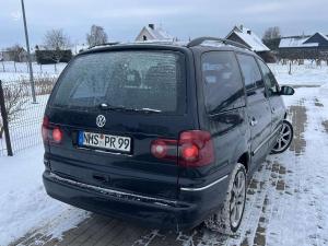Melns Volkswagen Sharan 2010 Birštonas, ar dzinēja tilpumu 2.00 L un nobraukumu 340 tūkst. km par 3550 €, foto 3 vietnē AUTOMOTO.COM.LV