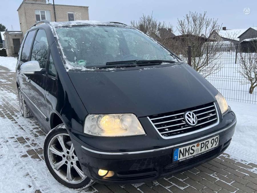 Melns Volkswagen Sharan 2010 Birštonas, ar dzinēja tilpumu 2.00 L un nobraukumu 340 tūkst. km par 3550 €, foto 8 vietnē AUTOMOTO.COM.LV