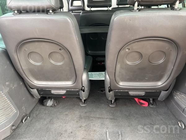 Melns Volkswagen Sharan 2010 Jūrmala, ar dzinēja tilpumu 2.00 L un nobraukumu 369 tūkst. km par 3700 €, foto 8 vietnē AUTOMOTO.COM.LV