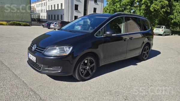 Melns Volkswagen Sharan 2010 Talsi, ar dzinēja tilpumu 2.00 L un nobraukumu 437 tūkst. km par 4850 €, foto 3 vietnē AUTOMOTO.COM.LV