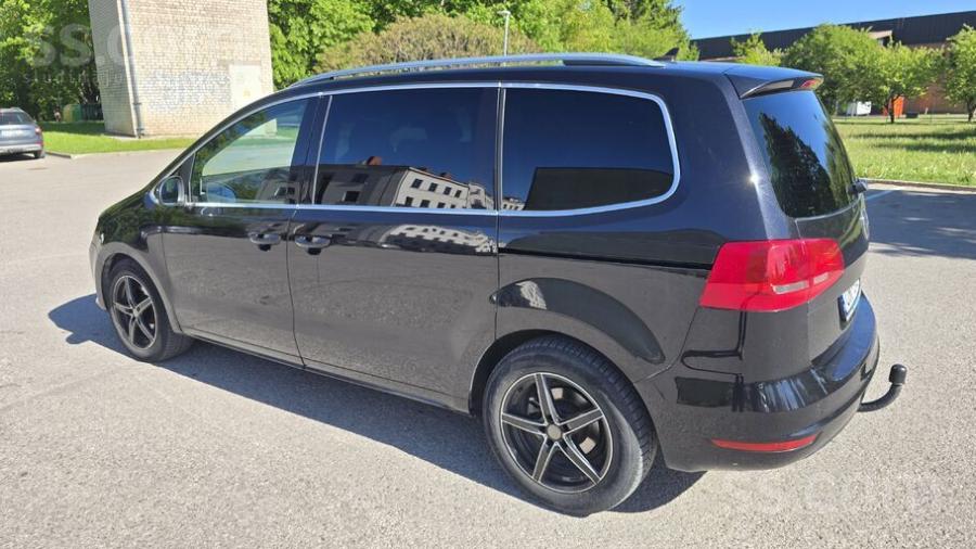 Melns Volkswagen Sharan 2010 Talsi, ar dzinēja tilpumu 2.00 L un nobraukumu 437 tūkst. km par 4850 €, foto 9 vietnē AUTOMOTO.COM.LV