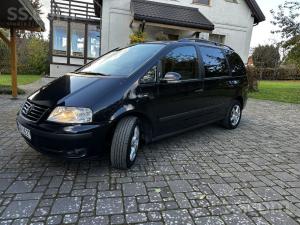 Black Volkswagen Sharan 2010 in Tukums, with an engine capacity of 2.00 L and mileage of 395 thousand km for 3850 €, photo  on AUTOMOTO.COM.LV