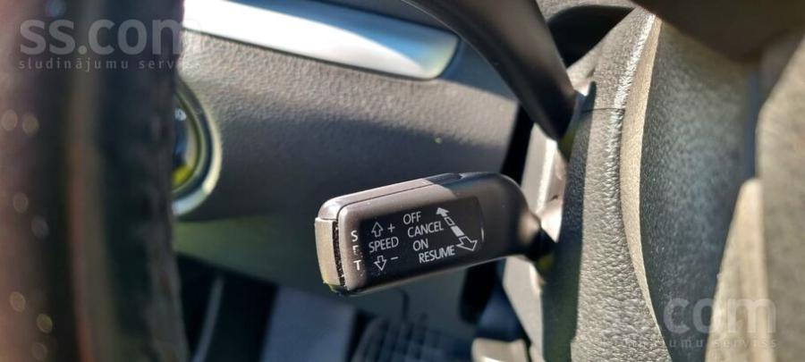 Melns Volkswagen Sharan 2010 Cēsis, ar dzinēja tilpumu 2.00 L un nobraukumu 249 tūkst. km par 7300 €, foto 10 vietnē AUTOMOTO.COM.LV