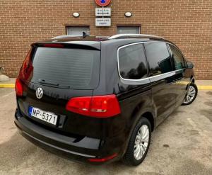 Melns Volkswagen Sharan 2010 Jelgava, ar dzinēja tilpumu 2.00 L un nobraukumu 269 tūkst. km par 8900 €, foto 4 vietnē AUTOMOTO.COM.LV