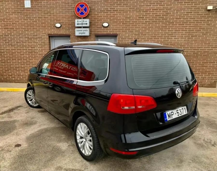 Melns Volkswagen Sharan 2010 Jelgava, ar dzinēja tilpumu 2.00 L un nobraukumu 269 tūkst. km par 8900 €, foto 5 vietnē AUTOMOTO.COM.LV