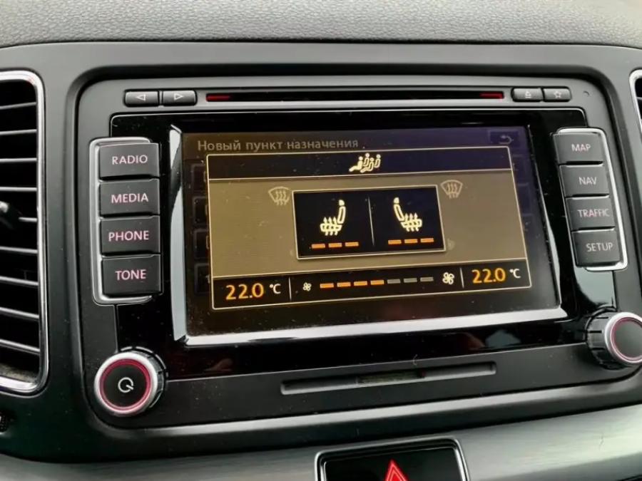 Melns Volkswagen Sharan 2010 Jelgava, ar dzinēja tilpumu 2.00 L un nobraukumu 269 tūkst. km par 8900 €, foto 7 vietnē AUTOMOTO.COM.LV