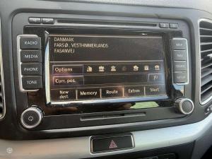 Black Volkswagen Sharan 2010 in Panevezys, with an engine capacity of 1.97 L and mileage of 365 thousand km for 4999 €, photo 18 on AUTOMOTO.COM.LV