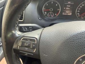 Black Volkswagen Sharan 2010 in Panevezys, with an engine capacity of 1.97 L and mileage of 365 thousand km for 4999 €, photo 22 on AUTOMOTO.COM.LV