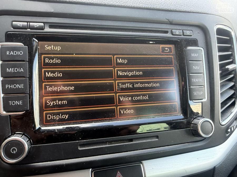 Melns Volkswagen Sharan 2010 Panevēža, ar dzinēja tilpumu 2.00 L un nobraukumu 365 tūkst. km par 5200 €, foto 18 vietnē AUTOMOTO.COM.LV