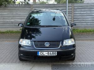 Melns Volkswagen Sharan 2010 Jelgava, ar dzinēja tilpumu 2.00 L un nobraukumu 371 tūkst. km par 3600 €, foto 3 vietnē AUTOMOTO.COM.LV