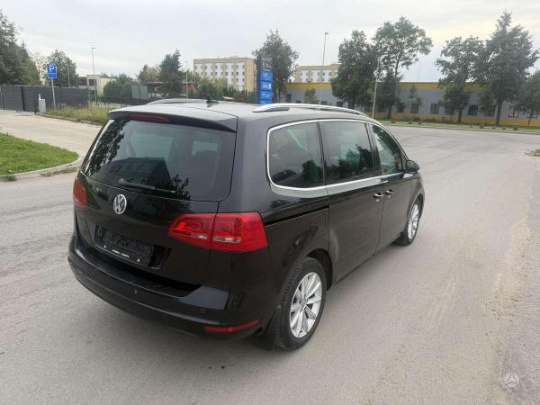 Melns Volkswagen Sharan 2010 Panevēža, ar dzinēja tilpumu 1.97 L un nobraukumu 274 tūkst. km par 5450 €, foto 9 vietnē AUTOMOTO.COM.LV