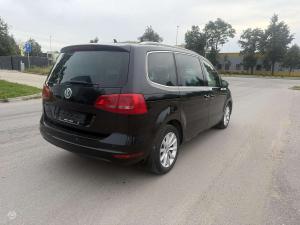 Black Volkswagen Sharan 2010 in Panevezys, with an engine capacity of 1.97 L and mileage of 274 thousand km for 5450 €, photo 10 on AUTOMOTO.COM.LV