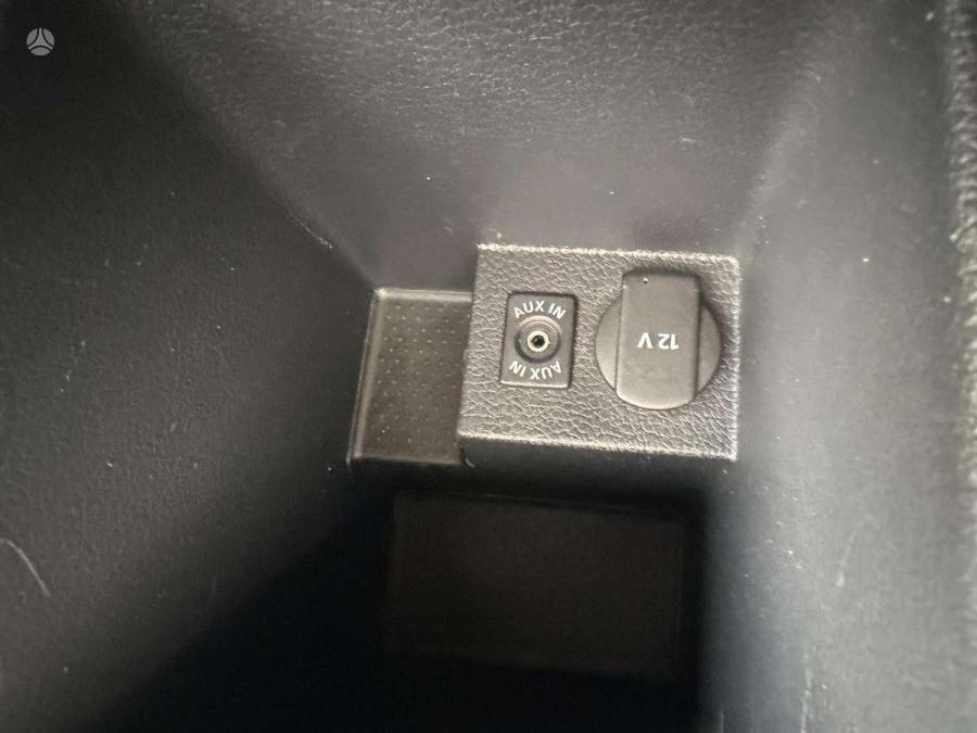Black Volkswagen Sharan 2010 in Panevezys, with an engine capacity of 1.97 L and mileage of 274 thousand km for 5450 €, photo 25 on AUTOMOTO.COM.LV