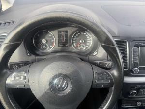 Black Volkswagen Sharan 2010 in Panevezys, with an engine capacity of 1.97 L and mileage of 274 thousand km for 5450 €, photo 28 on AUTOMOTO.COM.LV