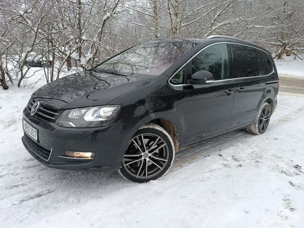 Black Volkswagen Sharan 2011 in Vilnius, with an engine capacity of 2.00 L and mileage of 325 thousand km for 1000 €, photo 1 on AUTOMOTO.COM.LV