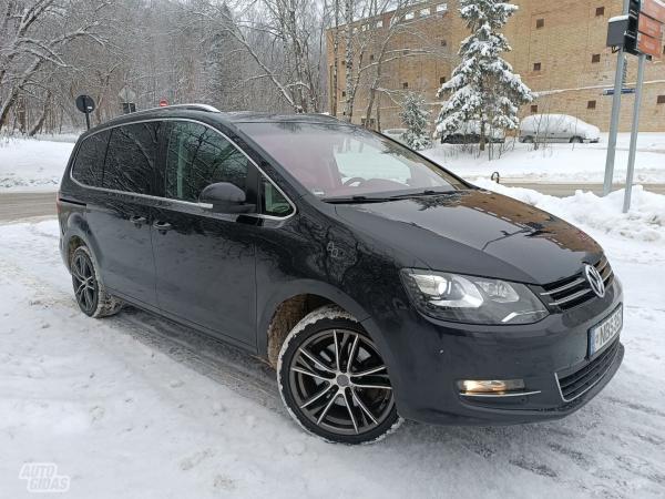 Black Volkswagen Sharan 2011 in Vilnius, with an engine capacity of 2.00 L and mileage of 325 thousand km for 1000 €, photo 2 on AUTOMOTO.COM.LV