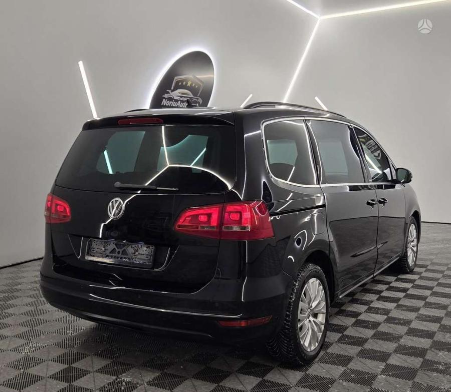 Melns Volkswagen Sharan 2011 Marijampole, ar dzinēja tilpumu 1.97 L un nobraukumu 320 tūkst. km par 7850 €, foto 22 vietnē AUTOMOTO.COM.LV