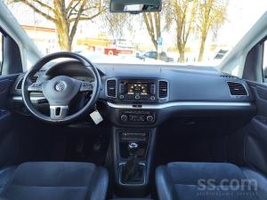 Melns Volkswagen Sharan 2011 Rēzekne, ar dzinēja tilpumu 2.00 L un nobraukumu 309 tūkst. km par 8600 €, foto 12 vietnē AUTOMOTO.COM.LV