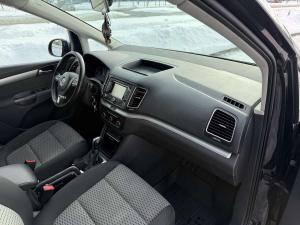 Melns Volkswagen Sharan 2011 Kauņa, ar dzinēja tilpumu 2.00 L un nobraukumu 383 tūkst. km par 7900 €, foto 14 vietnē AUTOMOTO.COM.LV