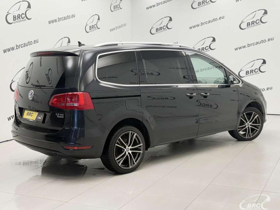 Black Volkswagen Sharan 2011 in Vilnius, with an engine capacity of 1.97 L and mileage of 325 thousand km for 8200 €, photo 1 on AUTOMOTO.COM.LV