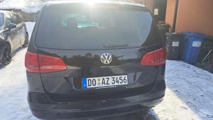 Black Volkswagen Sharan 2011 in Vilnius, with an engine capacity of 2.00 L and mileage of 293 thousand km for 6200 €, photo 6 on AUTOMOTO.COM.LV
