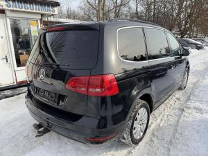 Black Volkswagen Sharan 2011 in Klaipeda, with an engine capacity of 1.97 L and mileage of 282 thousand km for 6750 €, photo 4 on AUTOMOTO.COM.LV