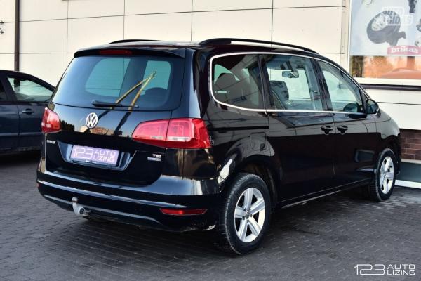 Black Volkswagen Sharan 2011 in Kretinga, with an engine capacity of 1.40 L and mileage of 232 thousand km for 5999 €, photo 9 on AUTOMOTO.COM.LV
