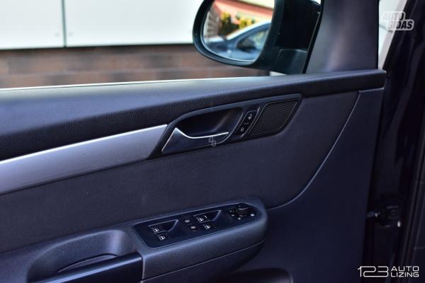 Melns Volkswagen Sharan 2011 Kretinga, ar dzinēja tilpumu 1.40 L un nobraukumu 232 tūkst. km par 5999 €, foto 11 vietnē AUTOMOTO.COM.LV