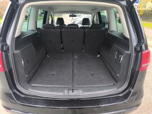 Melns Volkswagen Sharan 2011 Kauņa, ar dzinēja tilpumu 2.00 L un nobraukumu 215 tūkst. km par 7899 €, foto 11 vietnē AUTOMOTO.COM.LV
