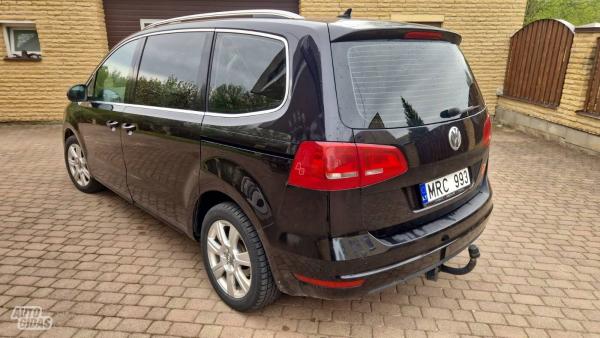Melns Volkswagen Sharan 2011 Kupiškis, ar dzinēja tilpumu 2.00 L un nobraukumu 302 tūkst. km par 5200 €, foto 2 vietnē AUTOMOTO.COM.LV