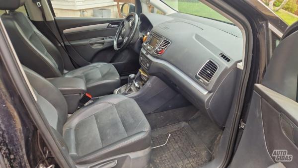 Melns Volkswagen Sharan 2011 Kupiškis, ar dzinēja tilpumu 2.00 L un nobraukumu 302 tūkst. km par 5200 €, foto 7 vietnē AUTOMOTO.COM.LV