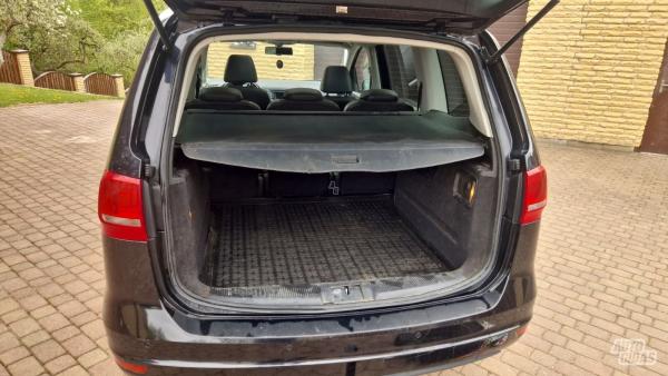 Melns Volkswagen Sharan 2011 Kupiškis, ar dzinēja tilpumu 2.00 L un nobraukumu 302 tūkst. km par 5200 €, foto 10 vietnē AUTOMOTO.COM.LV