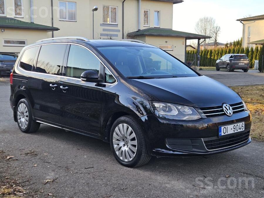 Black Volkswagen Sharan 2011 in Riga, with an engine capacity of 2.00 L and mileage of 179 thousand km for 6900 €, photo 1 on AUTOMOTO.COM.LV