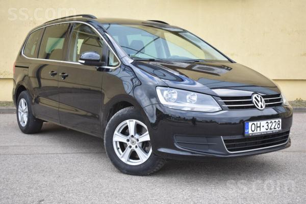 Black Volkswagen Sharan 2011 in Talsi, with an engine capacity of 1.40 L and mileage of 241 thousand km for 7700 €, photo 1 on AUTOMOTO.COM.LV