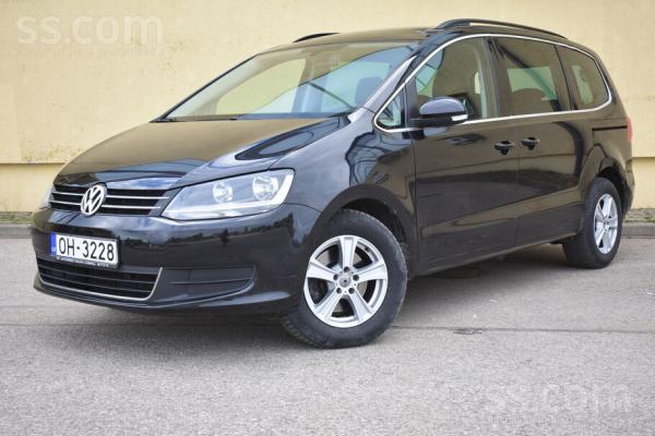 Black Volkswagen Sharan 2011 in Talsi, with an engine capacity of 1.40 L and mileage of 241 thousand km for 7700 €, photo 4 on AUTOMOTO.COM.LV