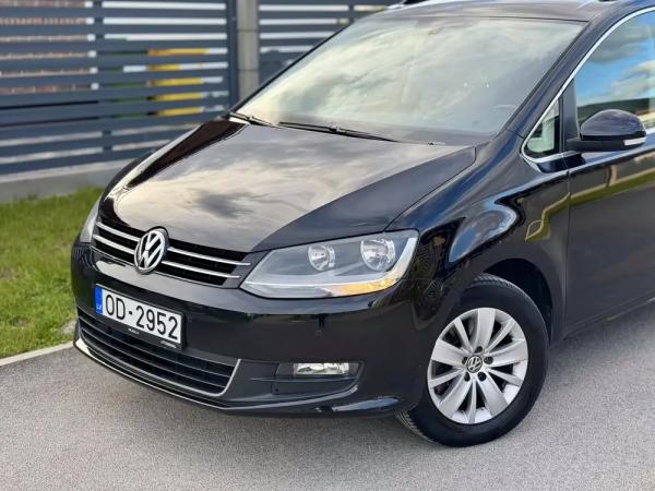 Black Volkswagen Sharan 2011 in Jelgava, with an engine capacity of 2.00 L and mileage of 255 thousand km for 7200 €, photo 2 on AUTOMOTO.COM.LV