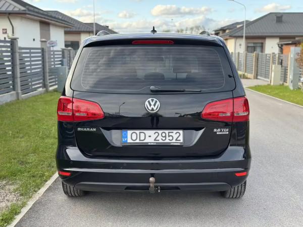 Black Volkswagen Sharan 2011 in Jelgava, with an engine capacity of 2.00 L and mileage of 255 thousand km for 7200 €, photo 6 on AUTOMOTO.COM.LV