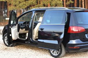 Black Volkswagen Sharan 2011 in Marupe, with an engine capacity of 2.00 L and mileage of 281 thousand km for 6700 €, photo 6 on AUTOMOTO.COM.LV