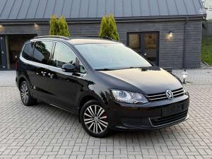 Black Volkswagen Sharan 2011 in Kedainiai, with an engine capacity of 1.97 L and mileage of 295 thousand km for 7950 €, photo 5 on AUTOMOTO.COM.LV
