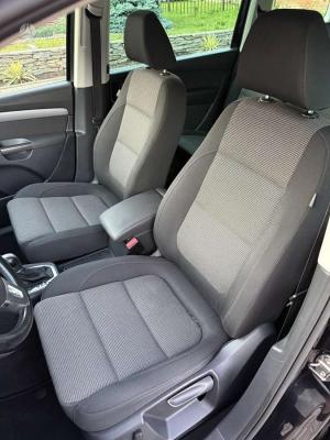 Black Volkswagen Sharan 2011 in Kedainiai, with an engine capacity of 1.97 L and mileage of 295 thousand km for 7950 €, photo 22 on AUTOMOTO.COM.LV