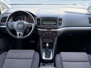Black Volkswagen Sharan 2011 in Kedainiai, with an engine capacity of 1.97 L and mileage of 295 thousand km for 7950 €, photo 24 on AUTOMOTO.COM.LV