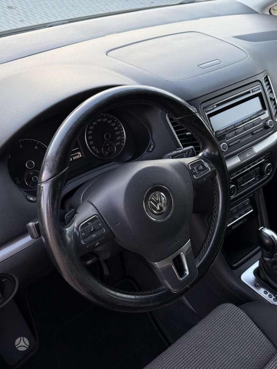 Black Volkswagen Sharan 2011 in Kedainiai, with an engine capacity of 1.97 L and mileage of 295 thousand km for 7950 €, photo 25 on AUTOMOTO.COM.LV