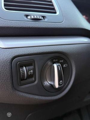 Black Volkswagen Sharan 2011 in Kedainiai, with an engine capacity of 1.97 L and mileage of 295 thousand km for 7950 €, photo 33 on AUTOMOTO.COM.LV