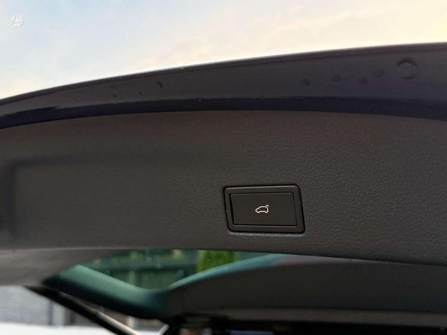 Black Volkswagen Sharan 2011 in Kedainiai, with an engine capacity of 1.97 L and mileage of 295 thousand km for 7950 €, photo 37 on AUTOMOTO.COM.LV
