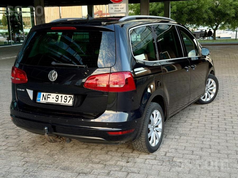 Melns Volkswagen Sharan 2011 Rīga, ar dzinēja tilpumu 2.00 L un nobraukumu 315 tūkst. km par 6500 €, foto 13 vietnē AUTOMOTO.COM.LV