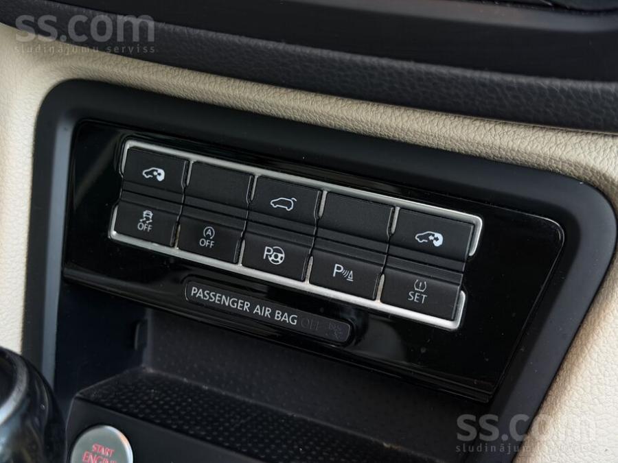Melns Volkswagen Sharan 2011 Rīga, ar dzinēja tilpumu 2.00 L un nobraukumu 315 tūkst. km par 6500 €, foto 24 vietnē AUTOMOTO.COM.LV