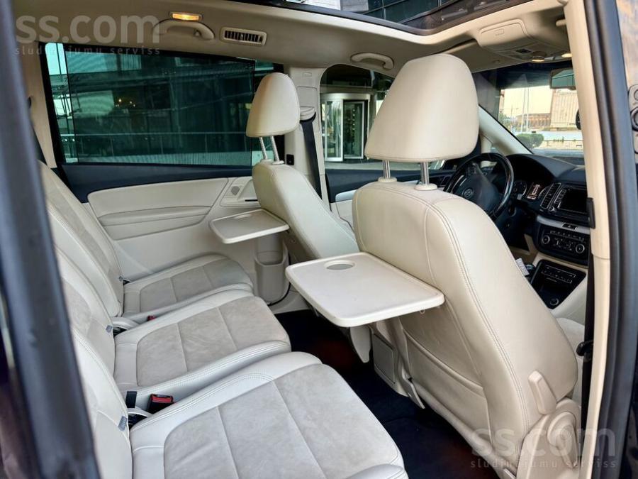 Melns Volkswagen Sharan 2011 Rīga, ar dzinēja tilpumu 2.00 L un nobraukumu 315 tūkst. km par 6500 €, foto 28 vietnē AUTOMOTO.COM.LV